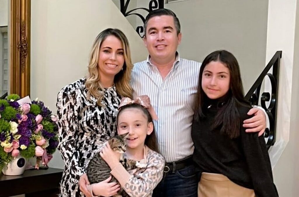 Johana Sugey Quintero es festejada por sus 39 años - Perfiles