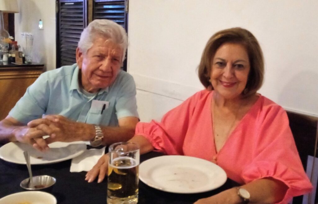 Evy de Amparano es consentida por su cumpleaños - Perfiles