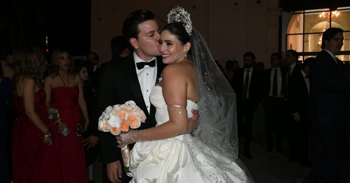 Boda de Ana María Zamora Ibarra y Juan Carlos Esquer Ramos - Perfiles