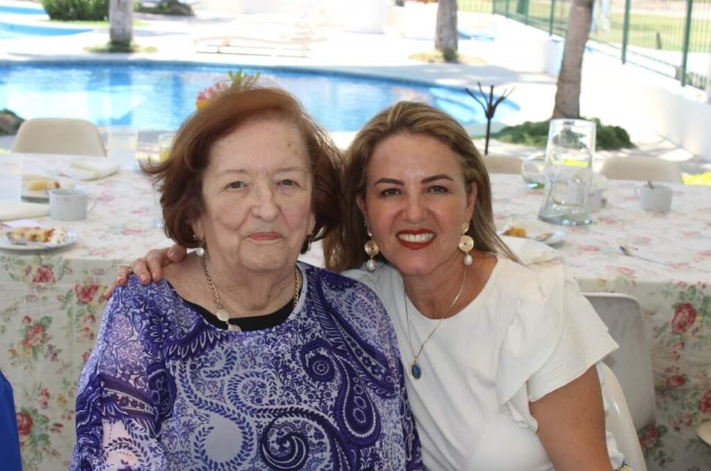 Damas voluntarias invitan a la velada con causa en el Country Club - Perfiles