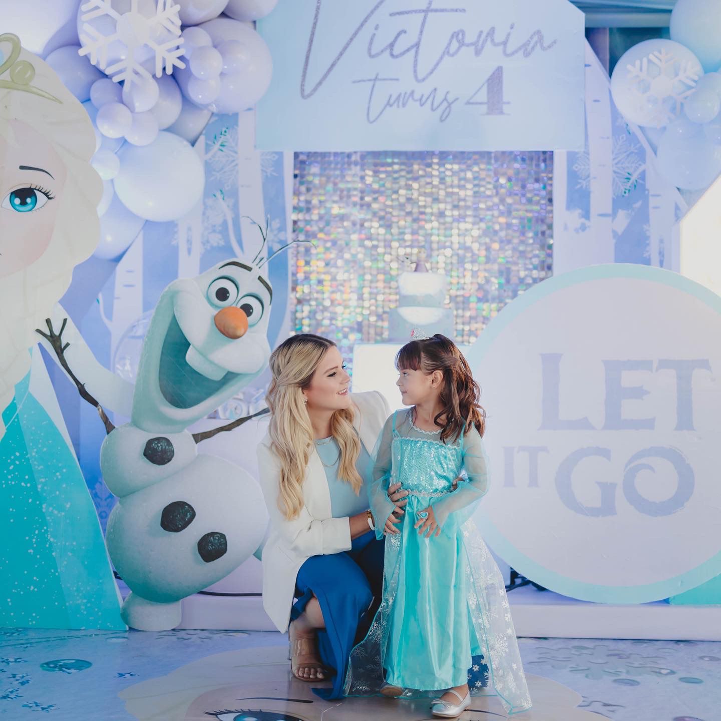 Encantadora cumpleañera Victoria Ontiveros Zazueta - Perfiles