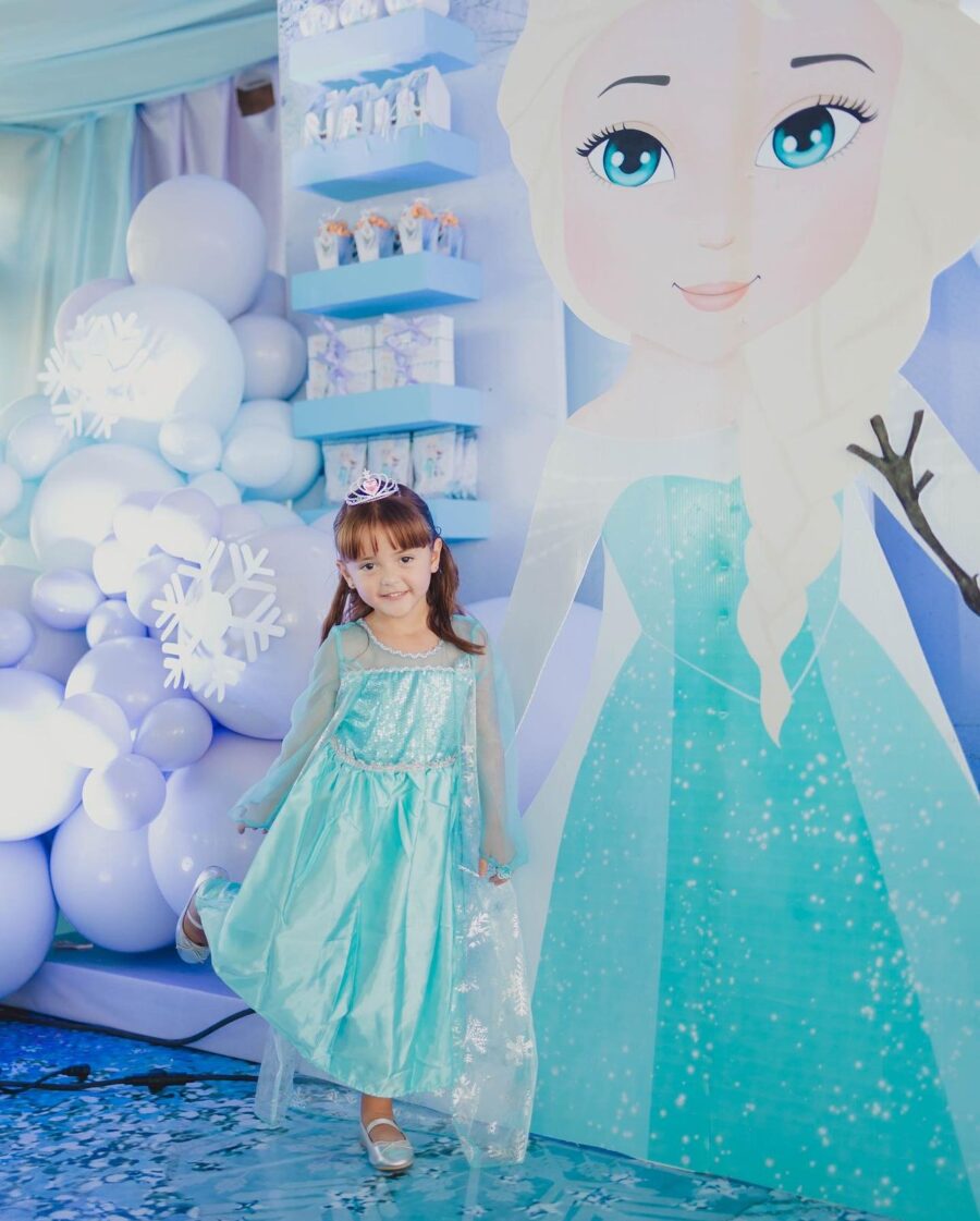 Encantadora cumpleañera Victoria Ontiveros Zazueta - Perfiles