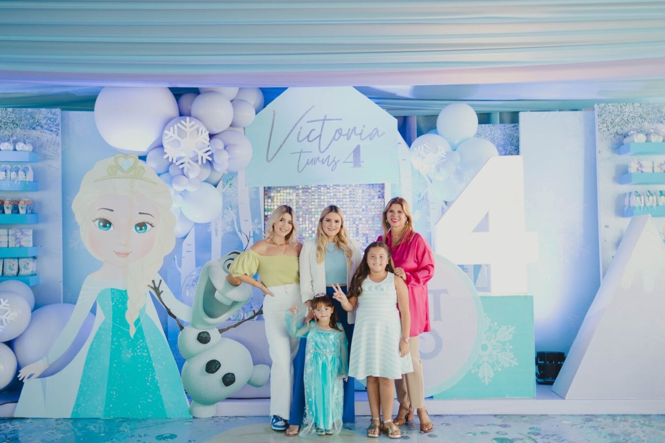 Encantadora cumpleañera Victoria Ontiveros Zazueta - Perfiles