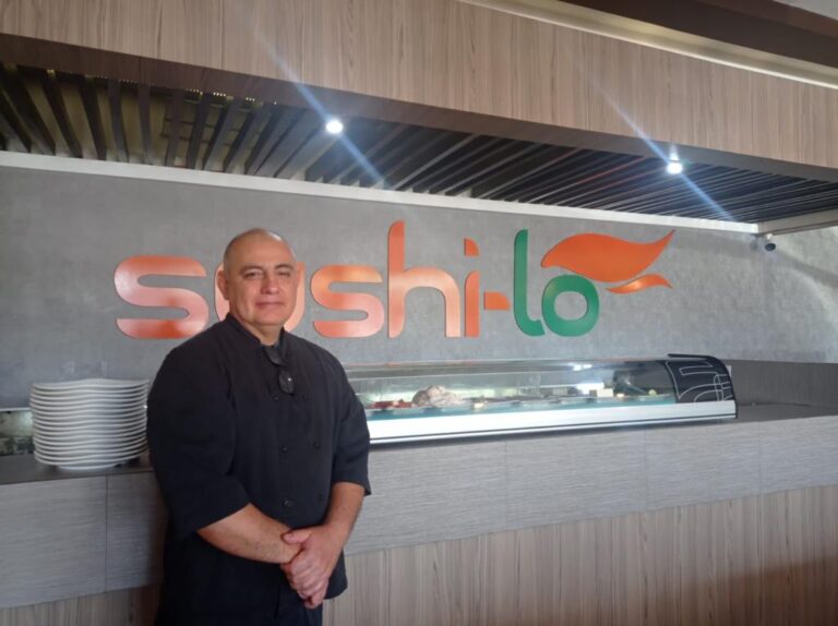 El chef Fausto Quevedo comparte cinco tips para preparar un Sushi en ...