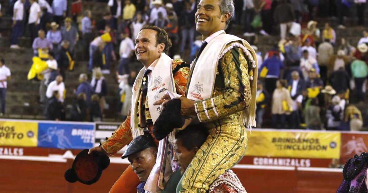 Fiesta taurina con los toreros Antonio Ferrera y el colombo-panameño ...