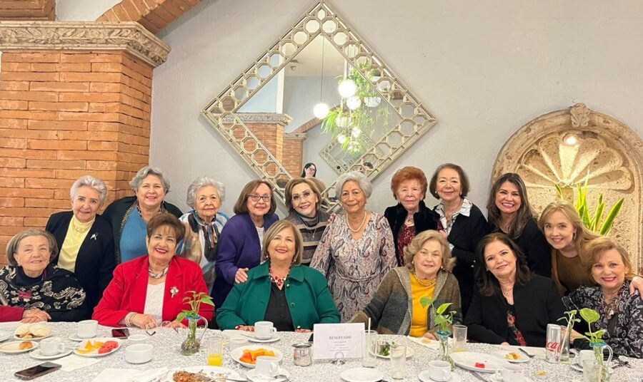 Rosalva López de Leyva celebra su cumpleaños 85 con un desayuno - Perfiles