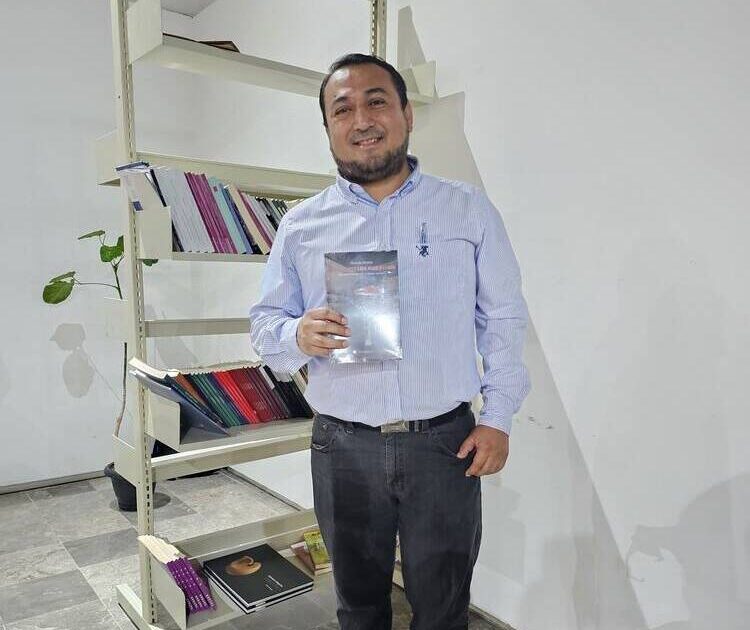 Martín Durán presenta "Ella cantaba corridos: Fragmentos de una guerra ...