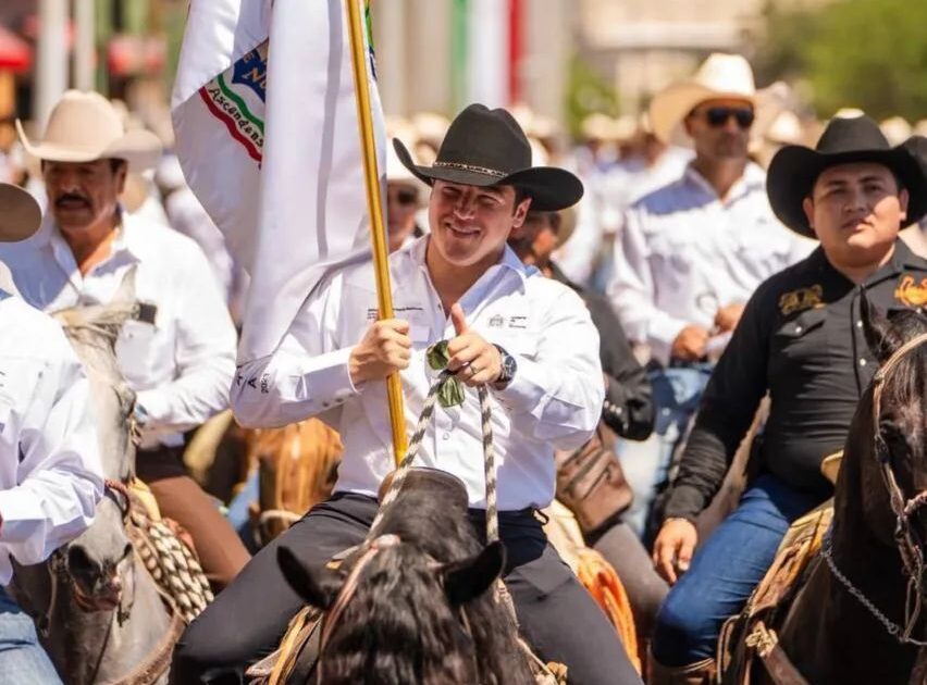 Samuel García Sepúlveda en la cabalgata del 427 aniversario de ...